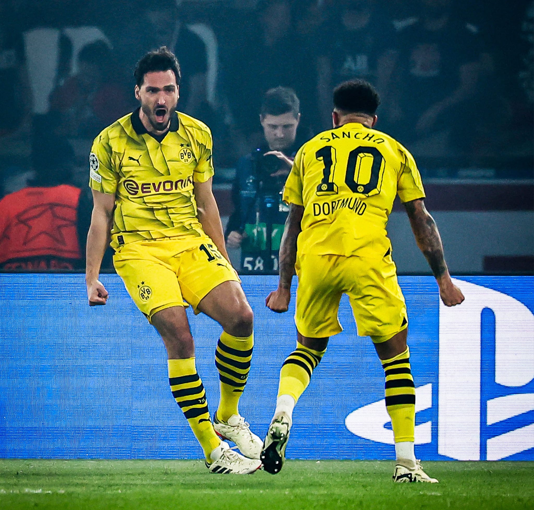 BORUSSIA DORTMUND OSCURECE LA CIUDAD DE LAS LUCES – Vitrina Deportiva