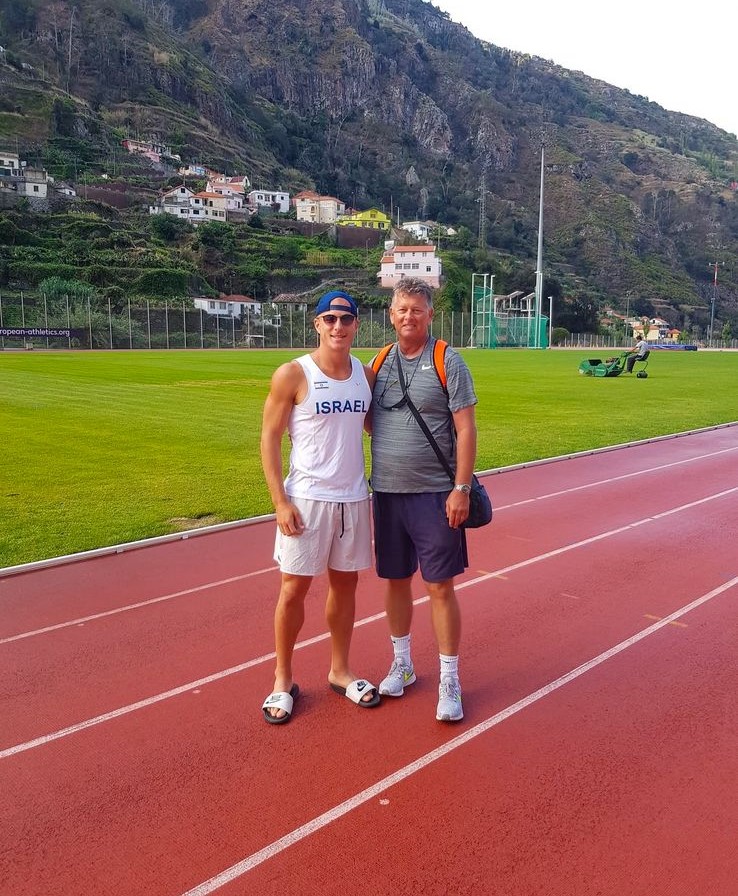 PARTIÓ EX – RÉCORDMAN DE SALTO ALTO DANIEL WOLFFBERG – Vitrina Deportiva